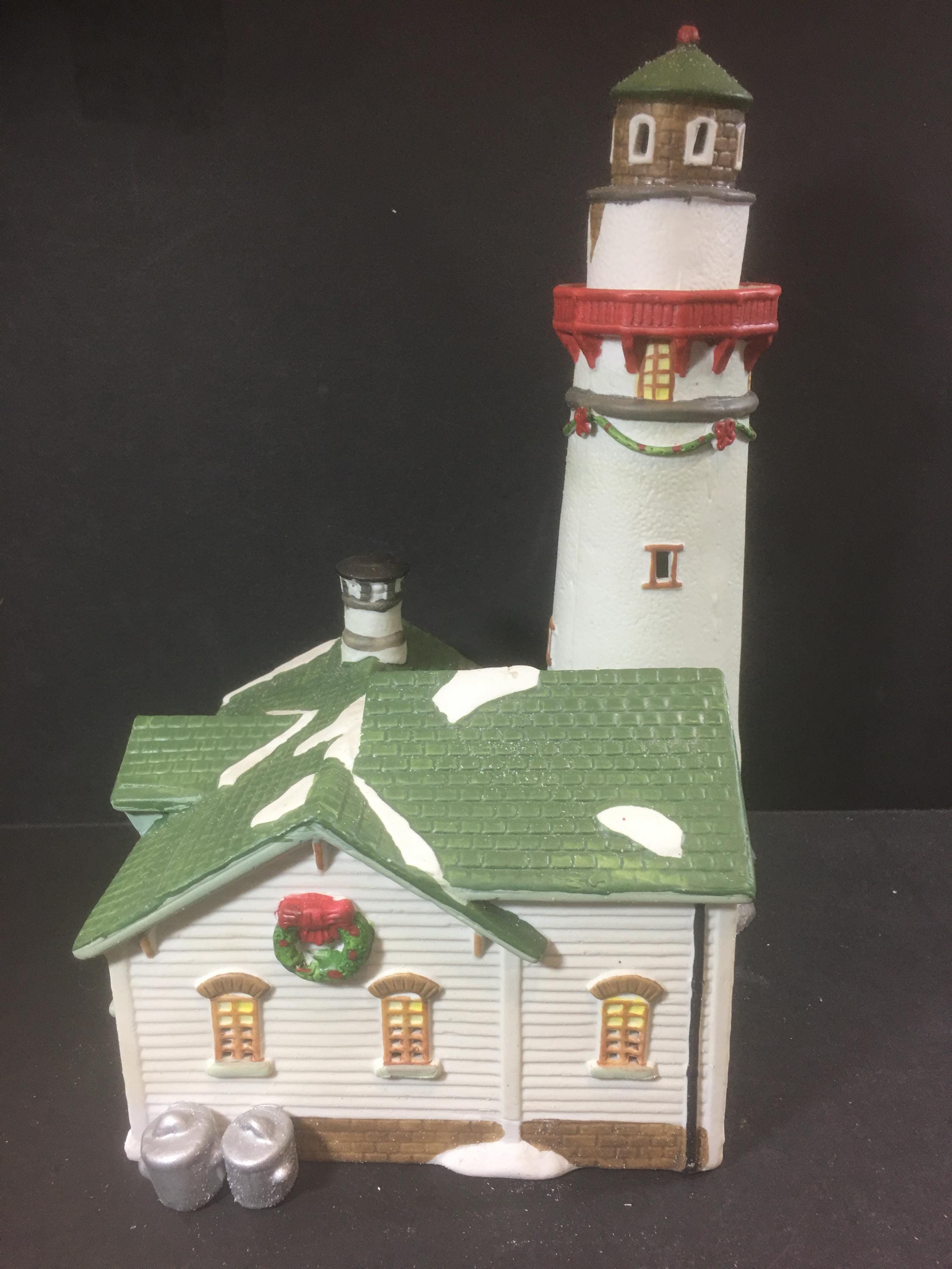 Lemax Dickensvale "plymouth Corners Lighthouse" 25403 Christmas Village ...