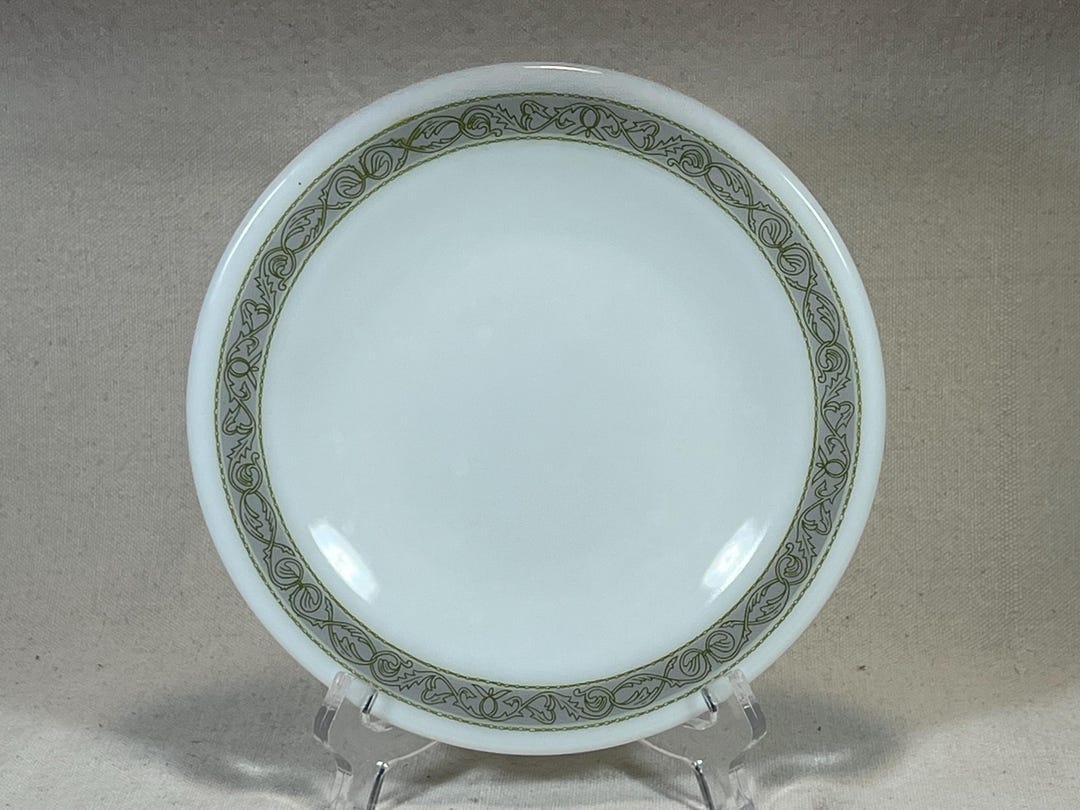 Vintage Pyrex Nile Gray Green 797 Salad Plate 6 7/8” Diameter | Mid ...