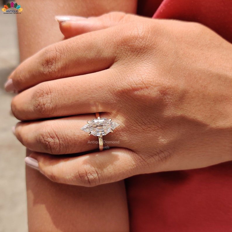 Antique 3.72 CT Portrait Moissanite Ring Solitaire Engagement - Etsy