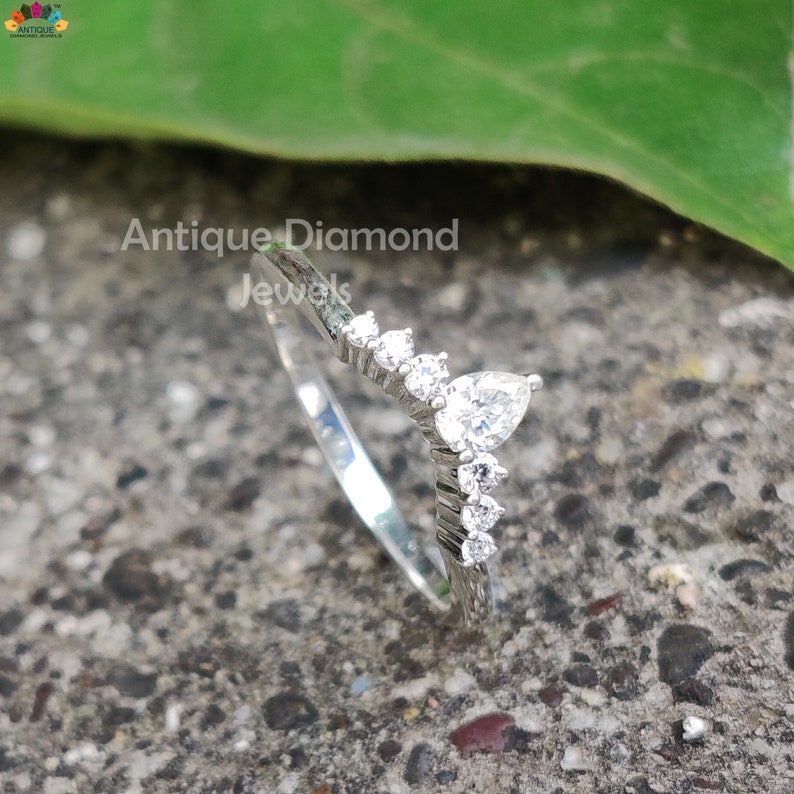 Graduated Moissanite Curved Contoured Crown Stacking Wedding | Etsy