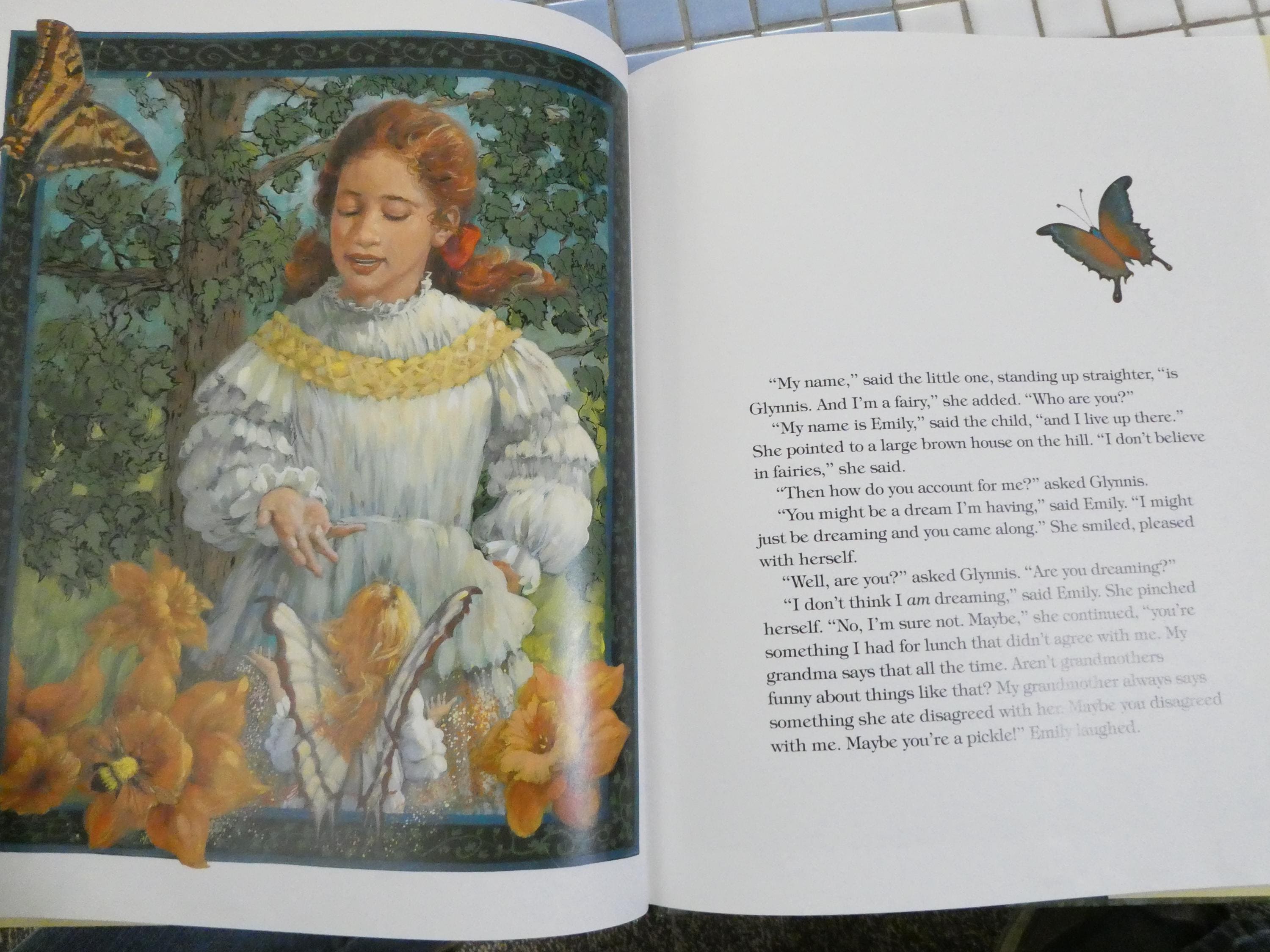 The Story of the Tooth Fairy by Tom Paxton and Illustrated by Robert ...