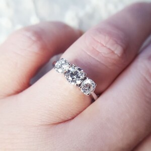 Marvelous Estate Vintage Three Stone Diamond Engagement Ring ES6FUJHR ...