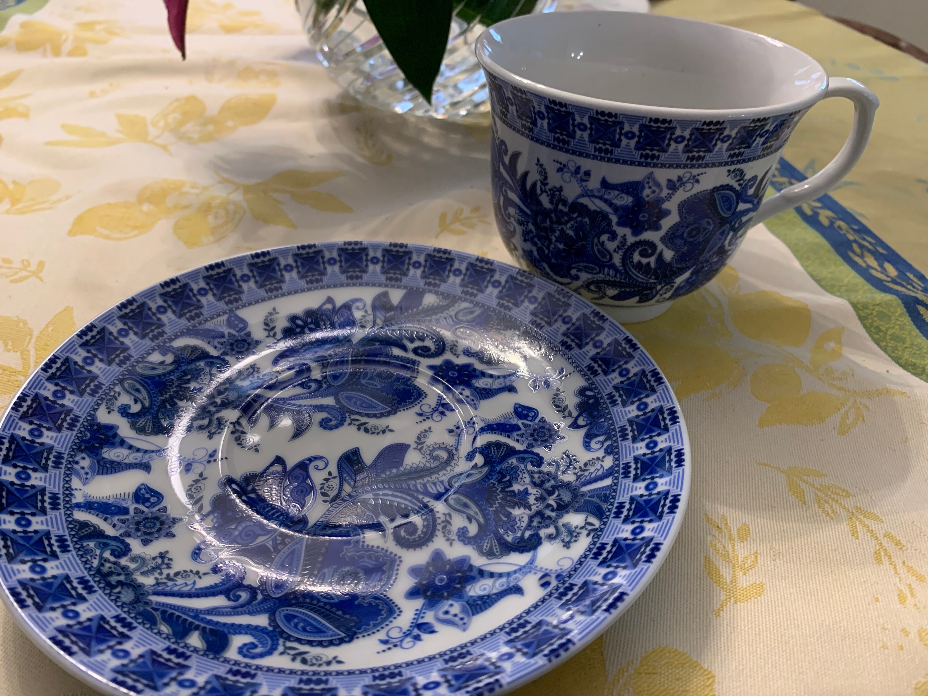 Kent Pottery, Teacup and Saucer - Etsy