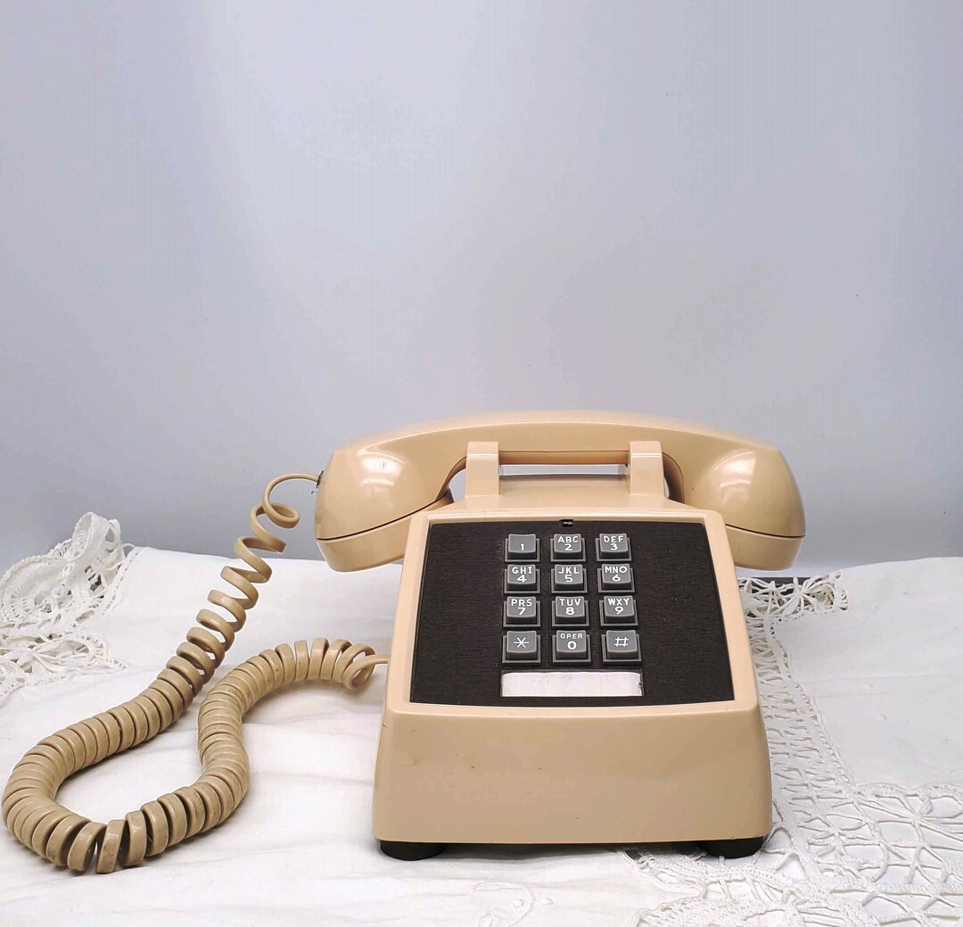 Push Button COMDIAL 2500 Touch Tone Corded Desk Phone, Power Outage ...