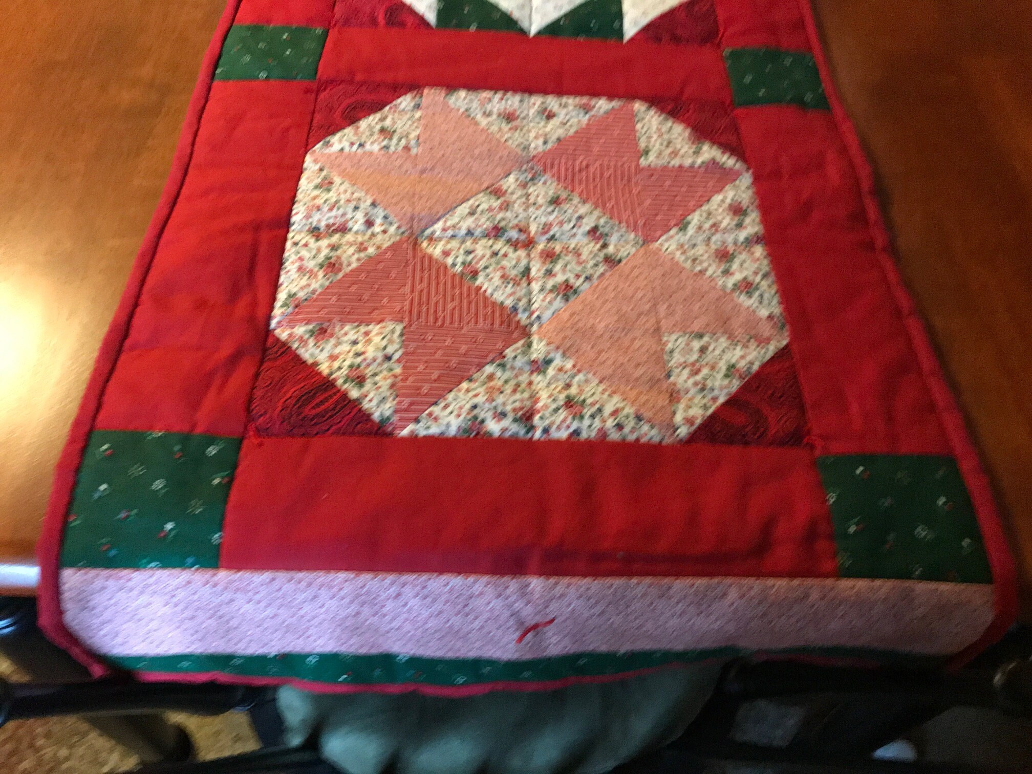 Red and Green Pieced Table Runner - Etsy UK