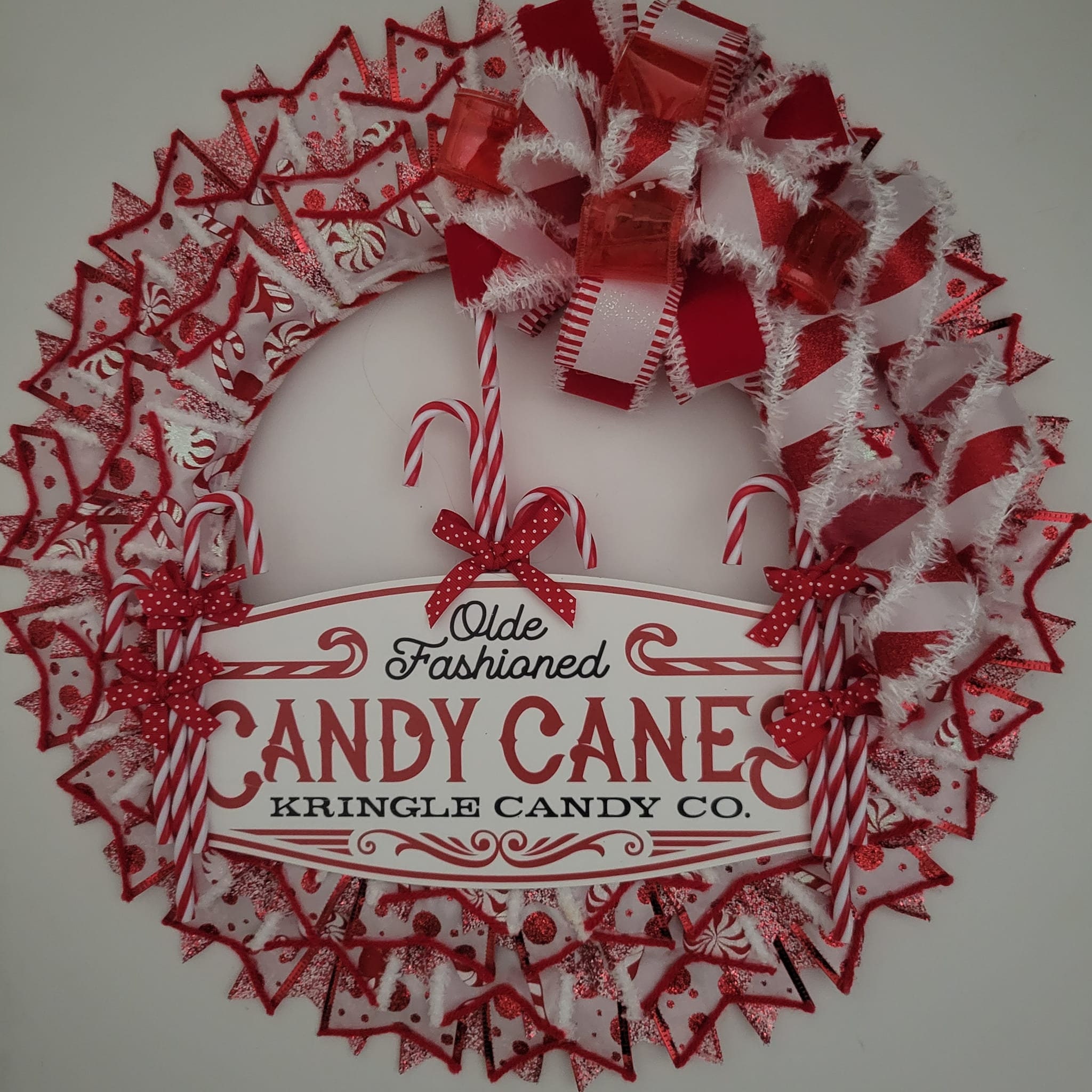 Candy Cane Wreath - Etsy