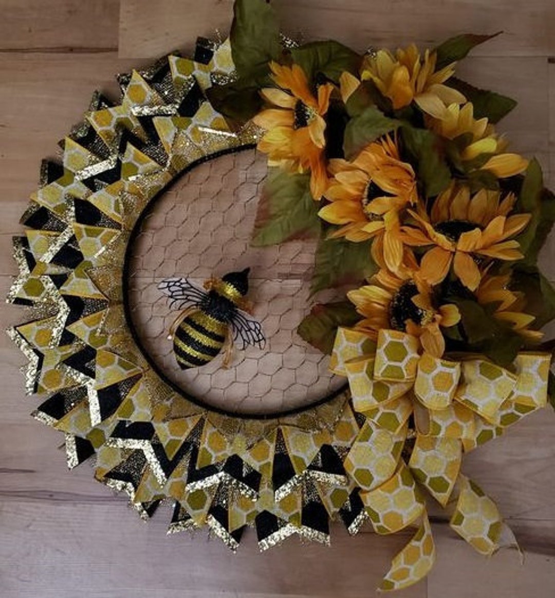 Glass Honeybee Wreath - Etsy