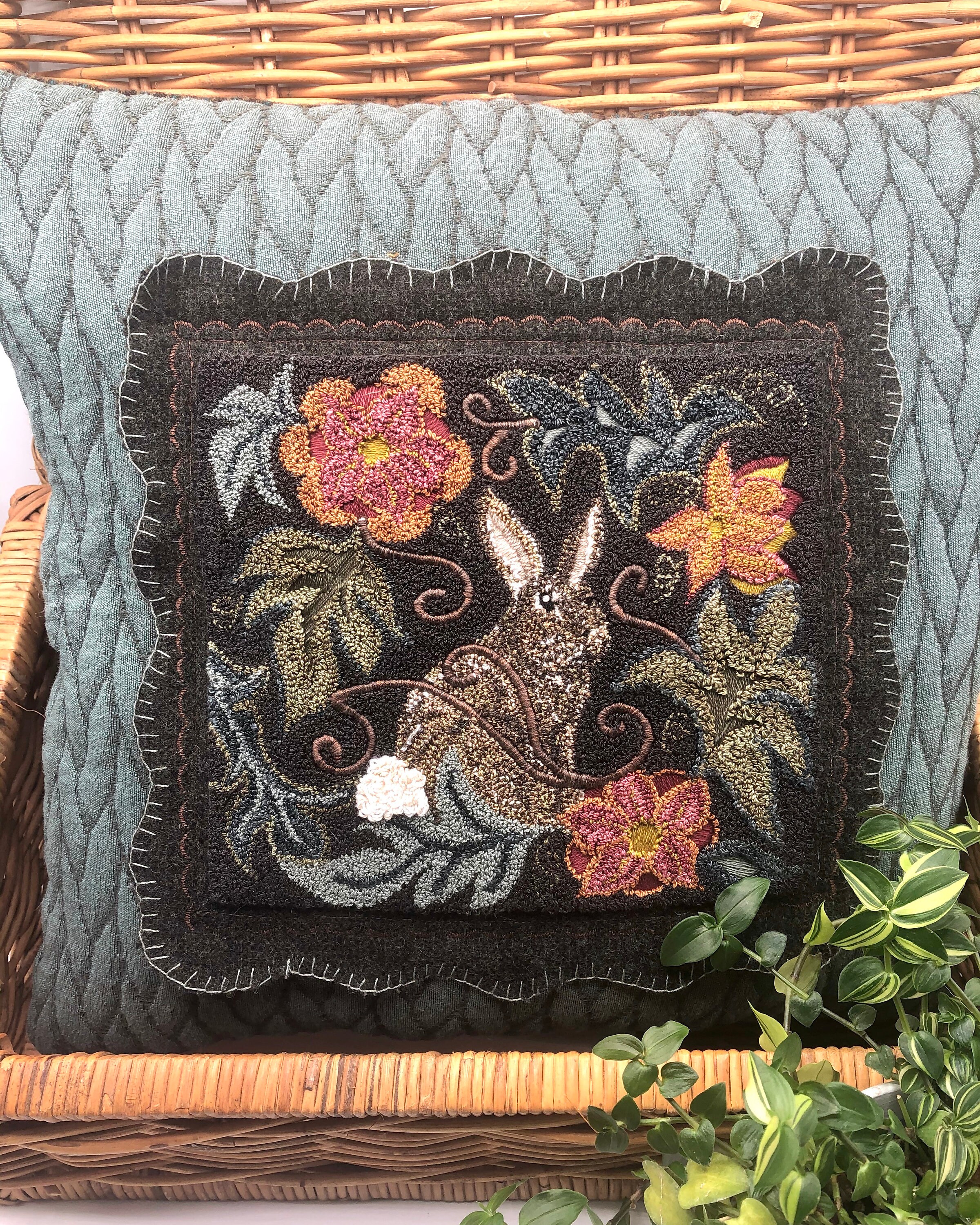 Garden Rabbit- Punch Needle Pattern - Etsy