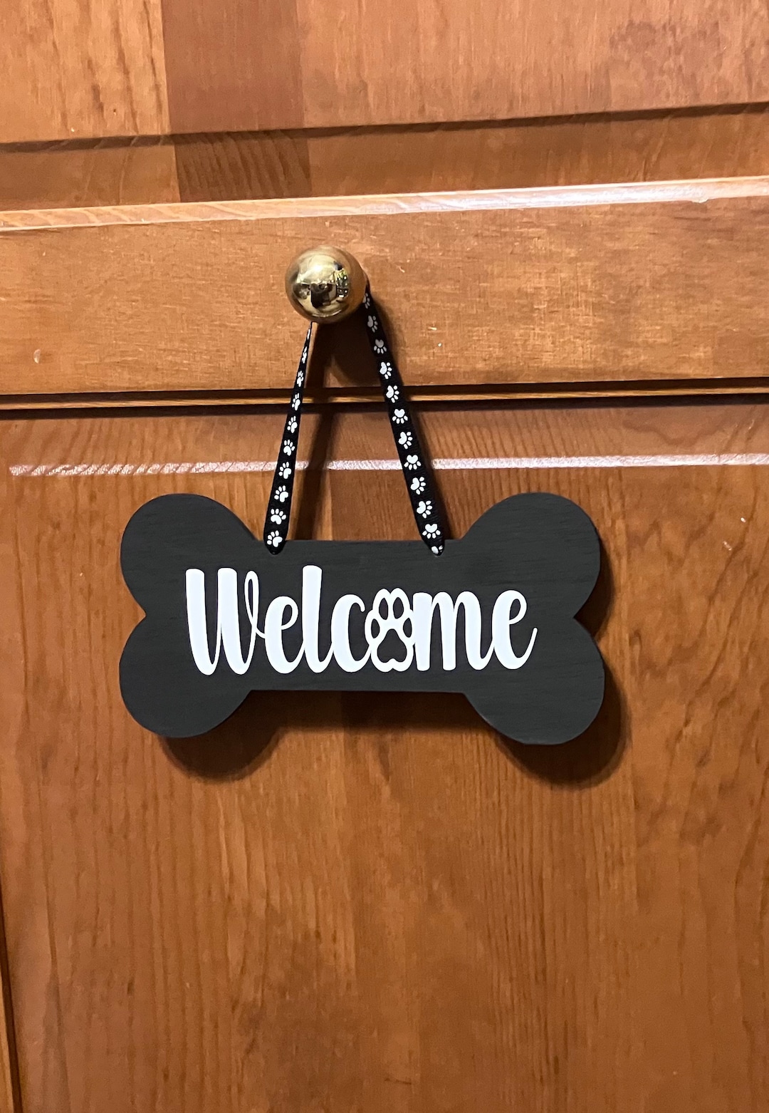 Welcome Dog Sign. Wood, Laser Cut Dog Bone, Hand Painted, Vinyl ...