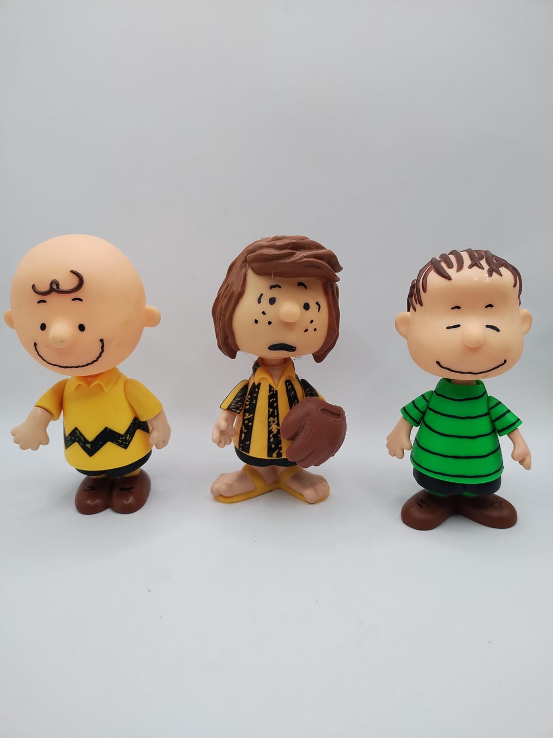 Trio of Peanuts Character Small Vinyl Figurines Charlie Brown ...
