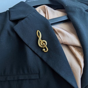Vintage JJ Treble Clef Lapel Pin Gold Tone G Clef Musical Notation Pin ...