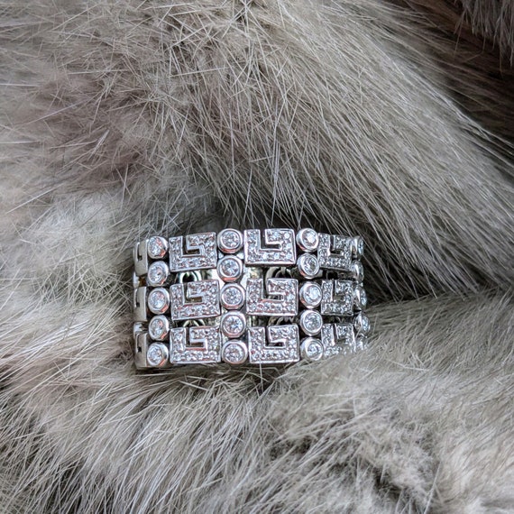 14K Gold Diamond Band Ring: Vintage Greek Key Style - Gem