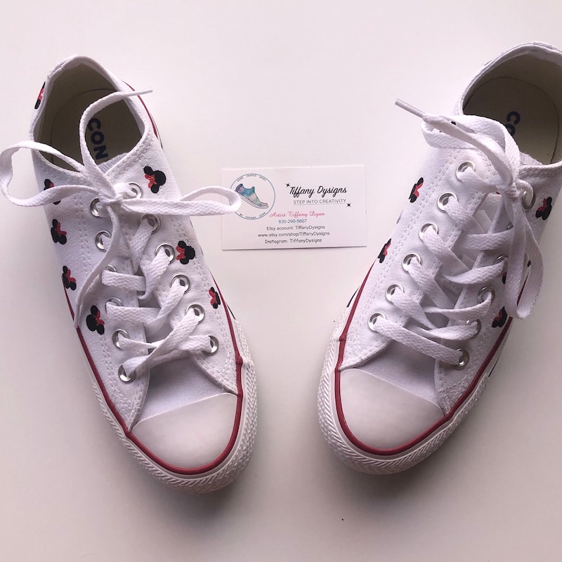 Minnie Mouse Converse - Etsy