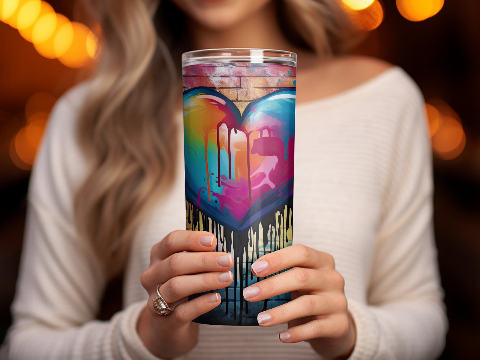 Graffiti Chic for Tumblers: High-quality Heart Design Wraps Street Art ...