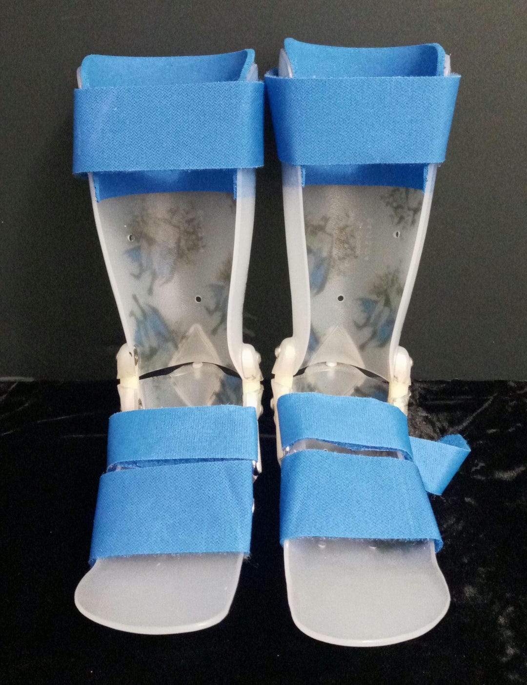 DAFO AFO Cascade Batman Theme Pediatric Left & Right Leg Brace Supports ...