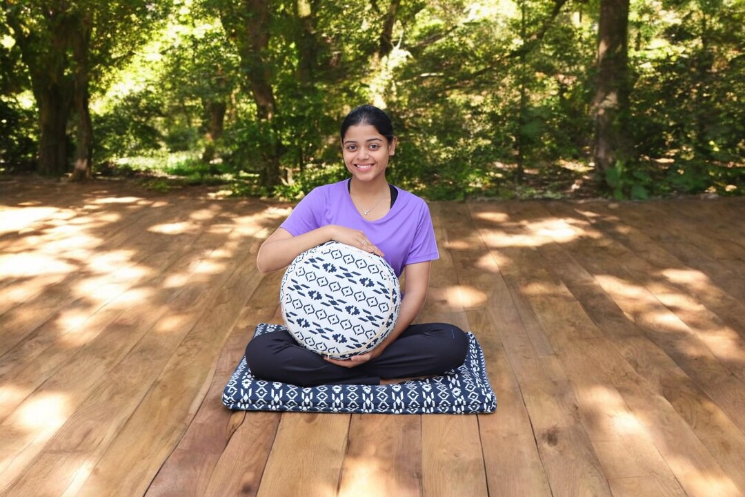 Handwoven Meditation Cushion Set: Dark Blue Jacquard Cotton Zafu ...