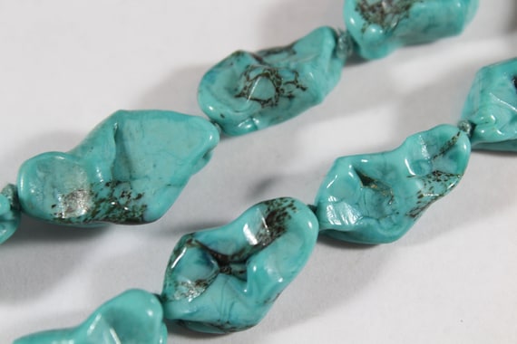 Turquoise Color Stone/Glass Irregular Shape Bead Neck… - Gem