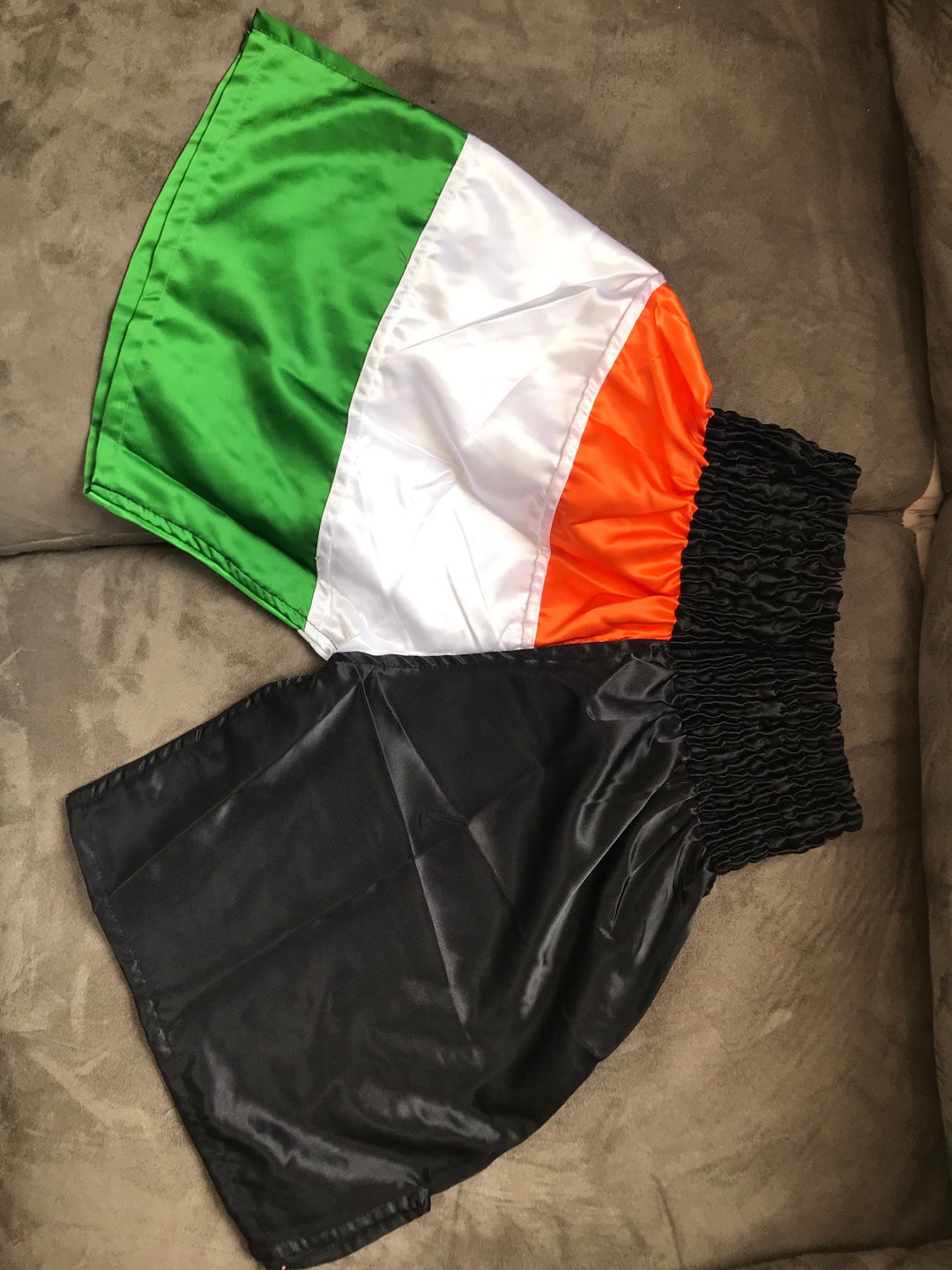 IRELAND Flag With Black Elastic Boxing, Boxing Training, Fitness ...