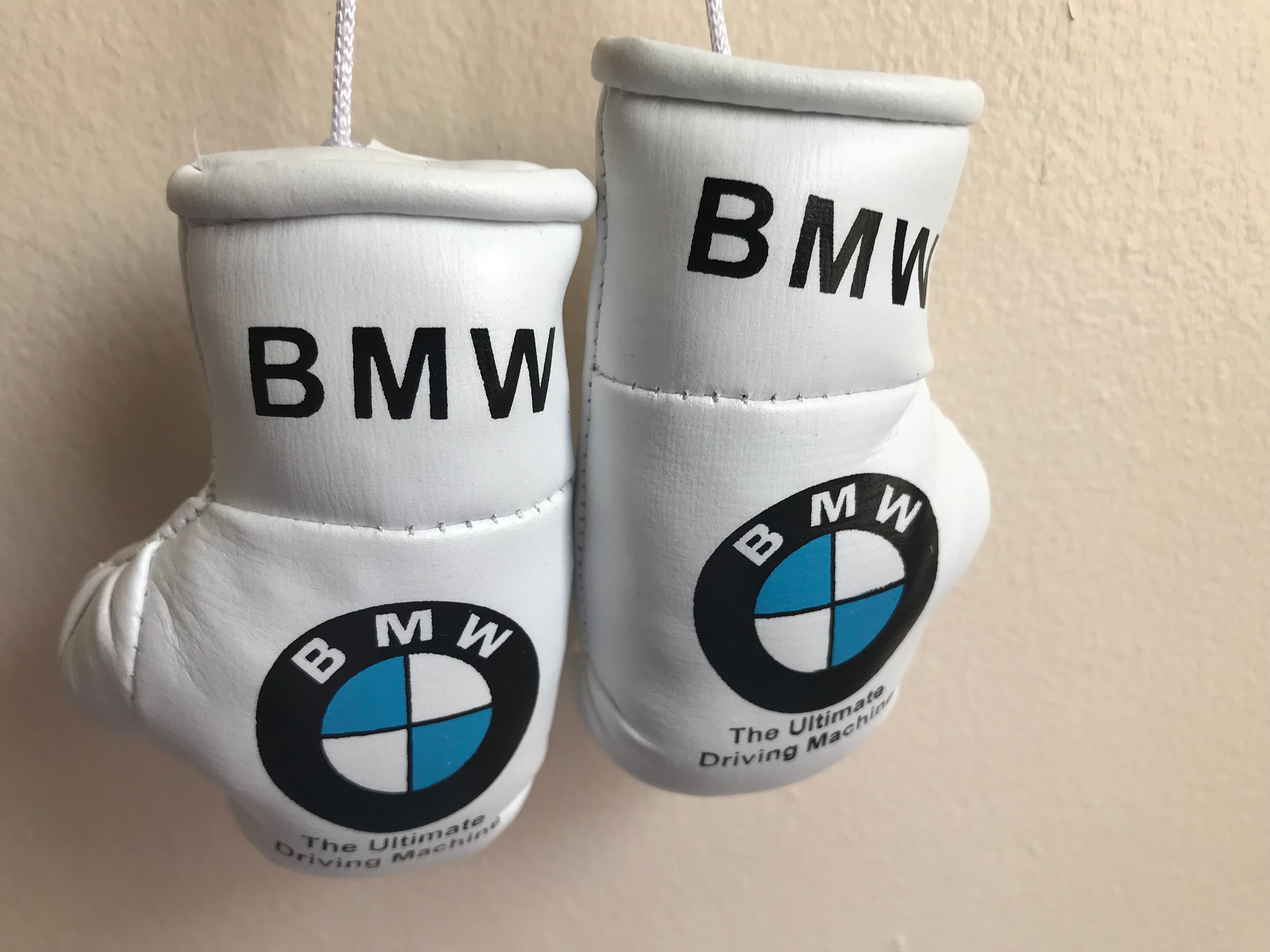 BMW White Mini Boxing Gloves With Key Chain Novelties, Souvenir, Cars ...
