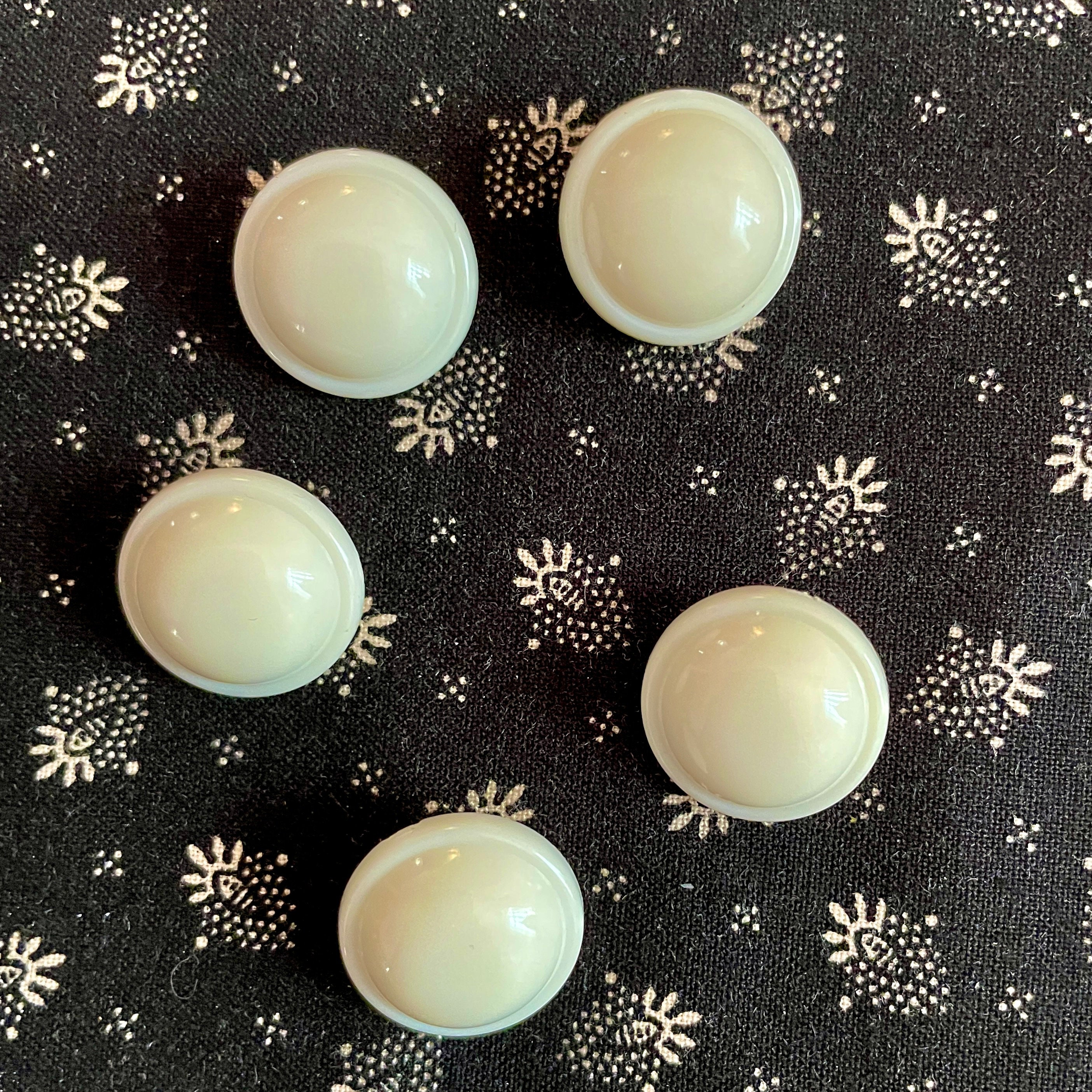 Three Types of Ivory Colored Shank Buttons - Etsy