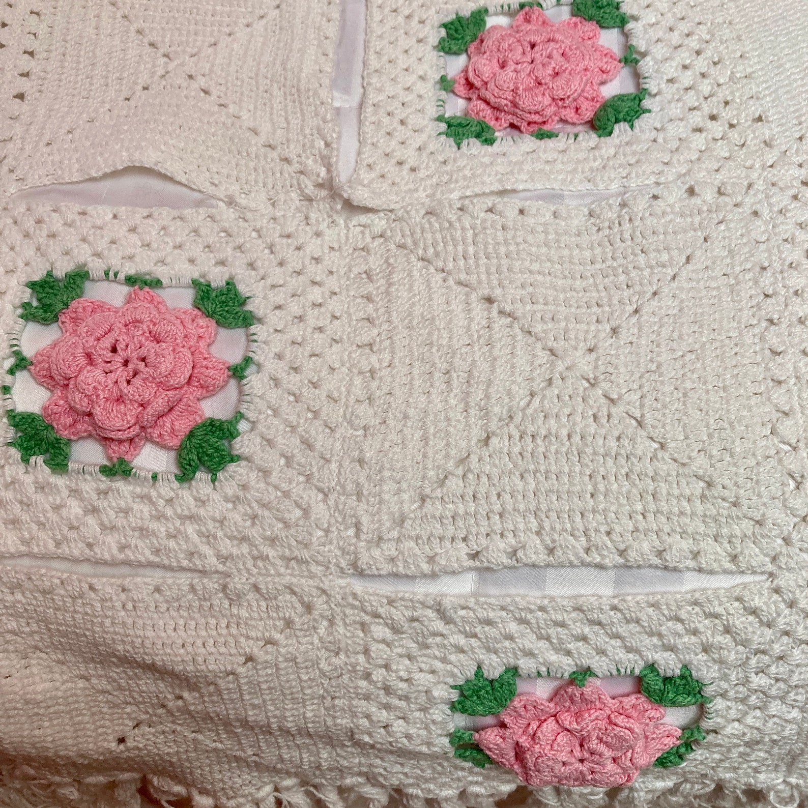 Vintage White Crochet Roses Afghan - Etsy