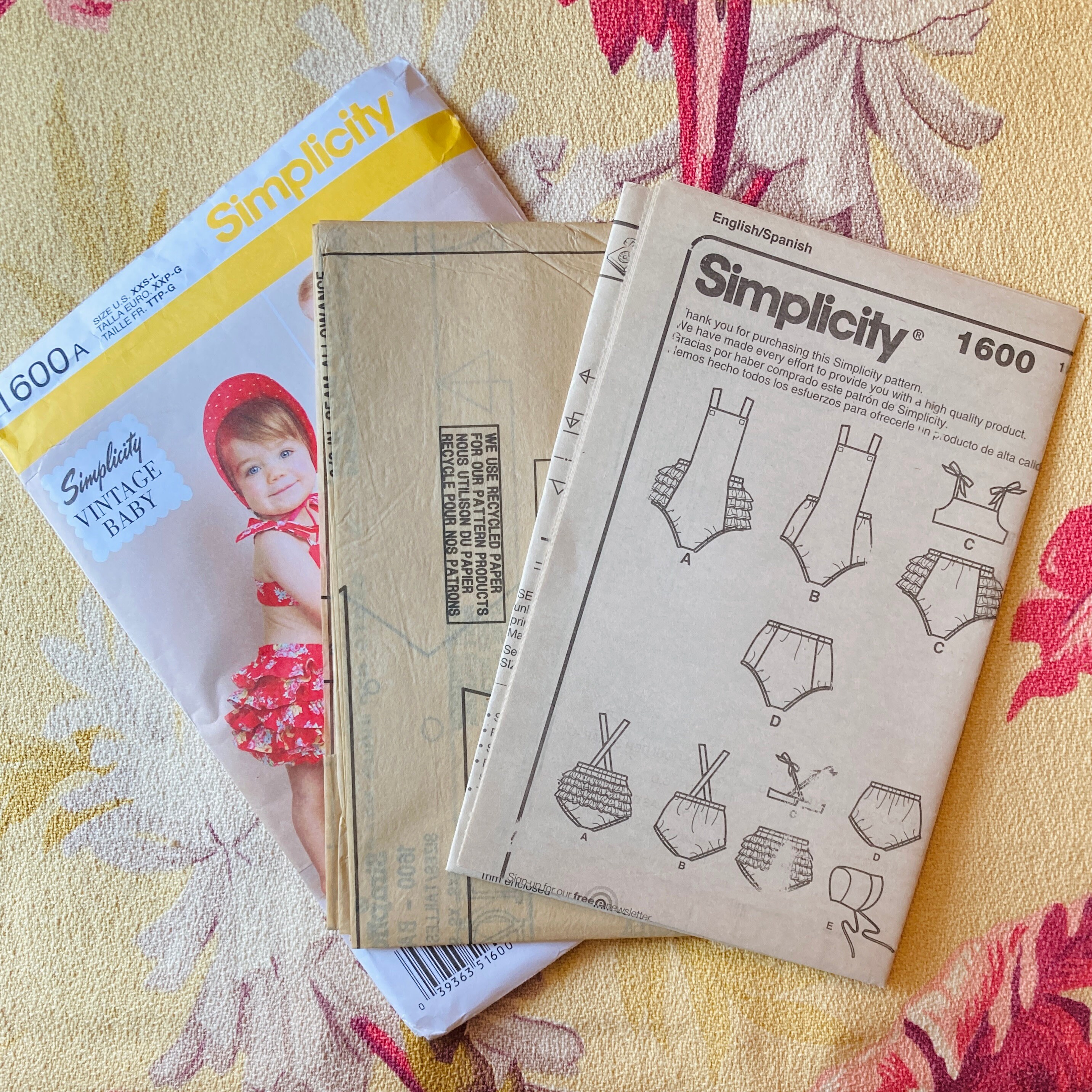 Simplicity #1600 Sewing Pattern Vintage Baby - Etsy