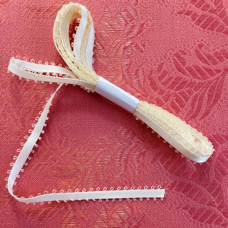 Four Types of Ivory Ribbon Remnants - Etsy