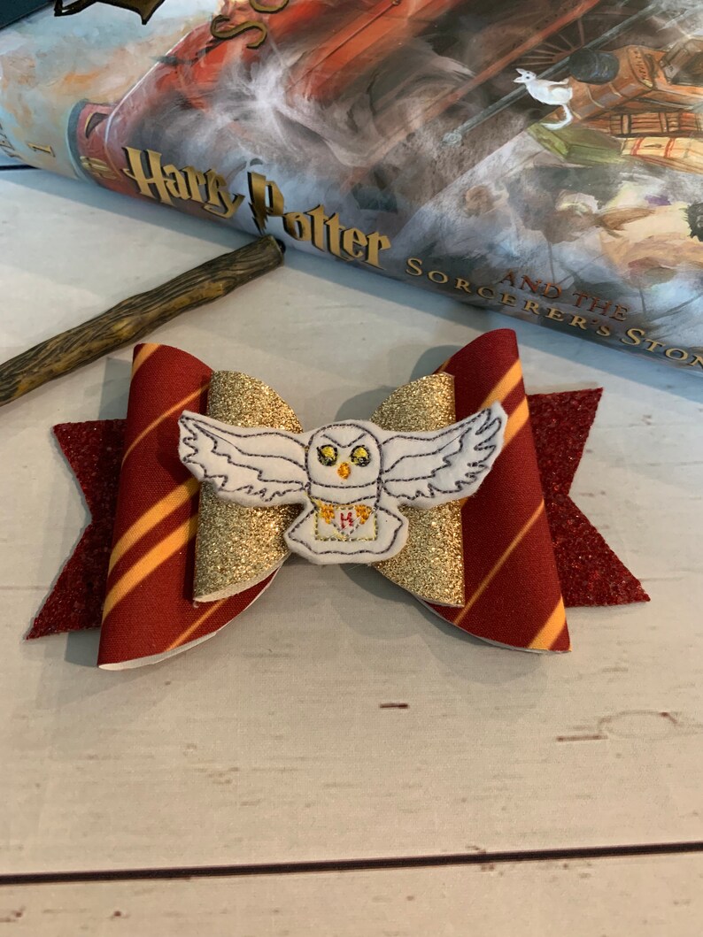 Harry Potter- Gryffindor- Slytherin- Hufflepuff- Ravenclaw Bow - Etsy
