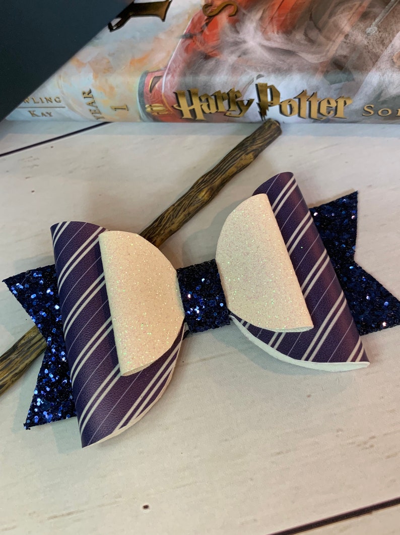 Harry Potter- Gryffindor- Slytherin- Hufflepuff- Ravenclaw Bow - Etsy