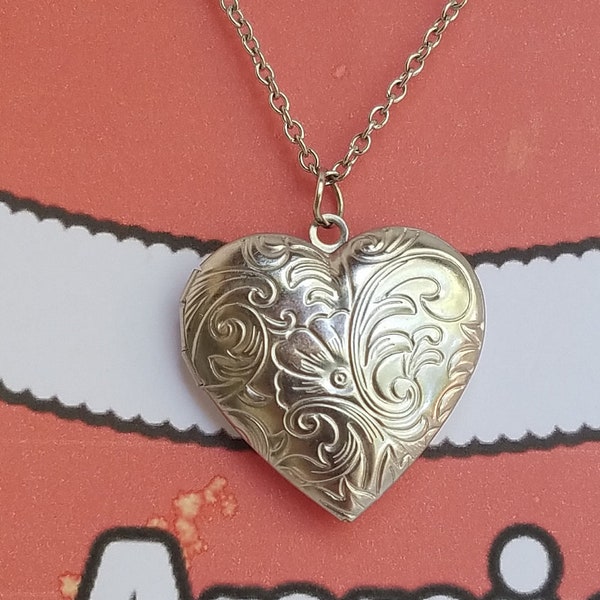 Locket - Etsy