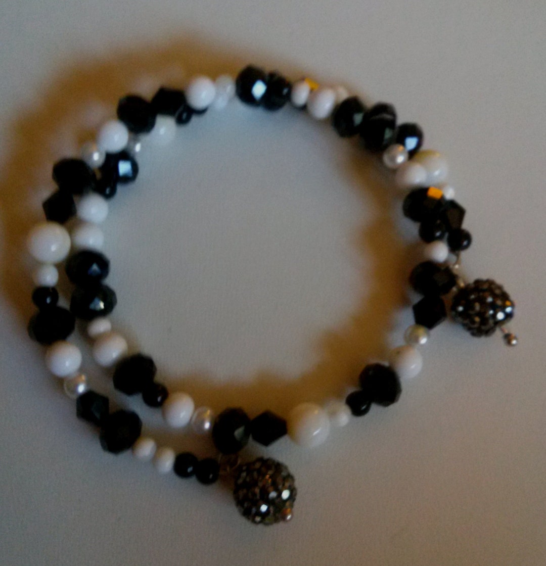 Black and White Memory Wire Bracelet - Etsy