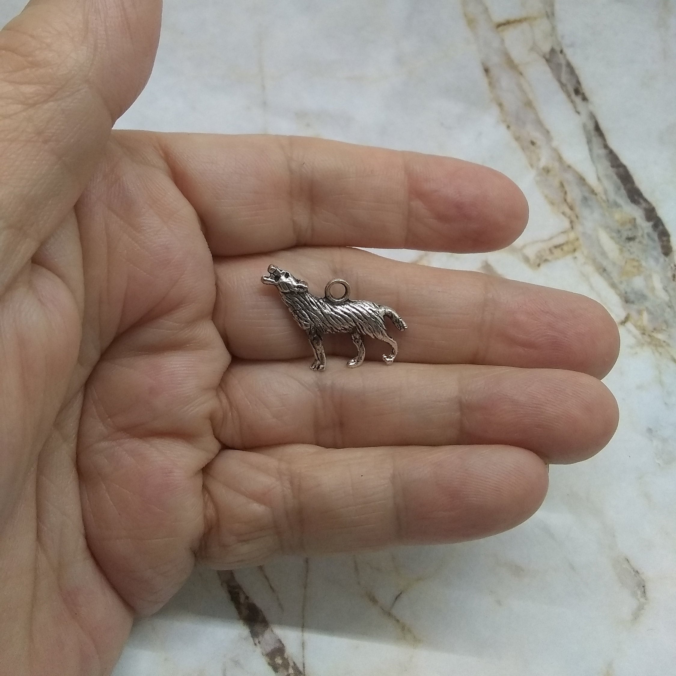 Wolf Charm Suministros para la fabricación de joyas Lobos - Etsy España