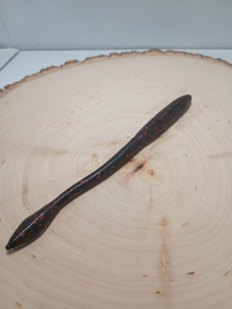 Soft Plastic Worms "dirt Oil" - Etsy