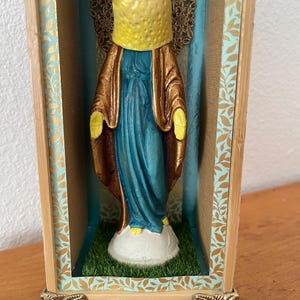 One of a Kind Art Box - Mary Canary - Etsy