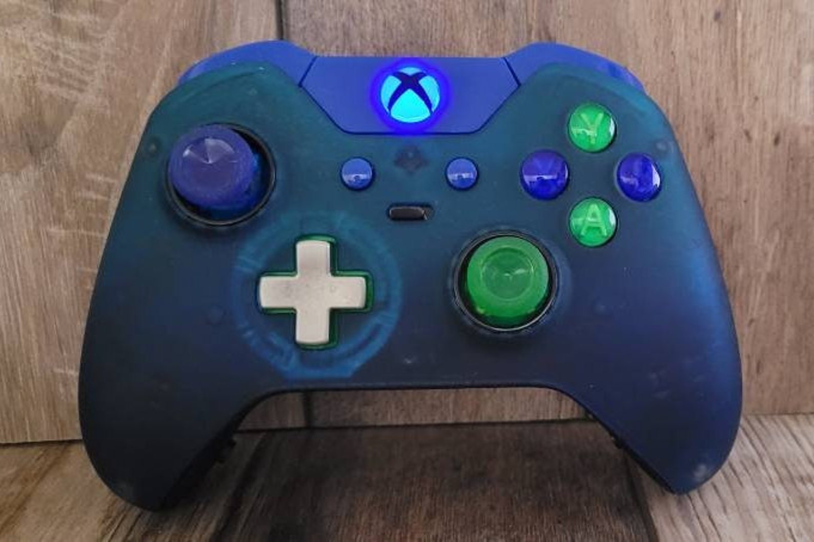 Xbox One Elite Wireless Controller Custom Ombre Blue & Green Blue Led ...