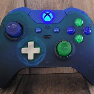 Xbox One Elite Wireless Controller Custom Ombre Blue & Green Blue Led ...