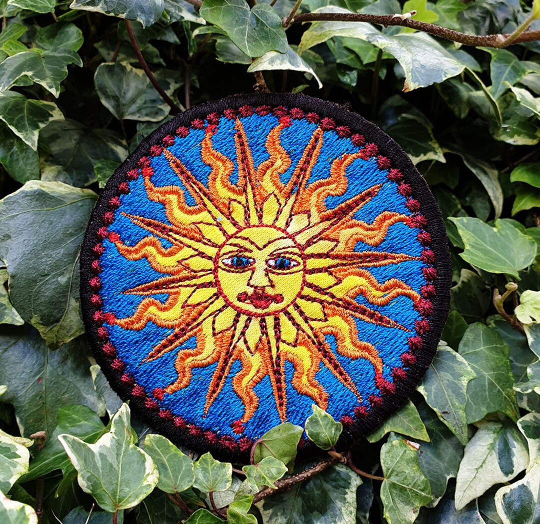 Sun Circlular Embroidered Sew/iron-on Patch - Helios Ra Horus Solar Sol ...