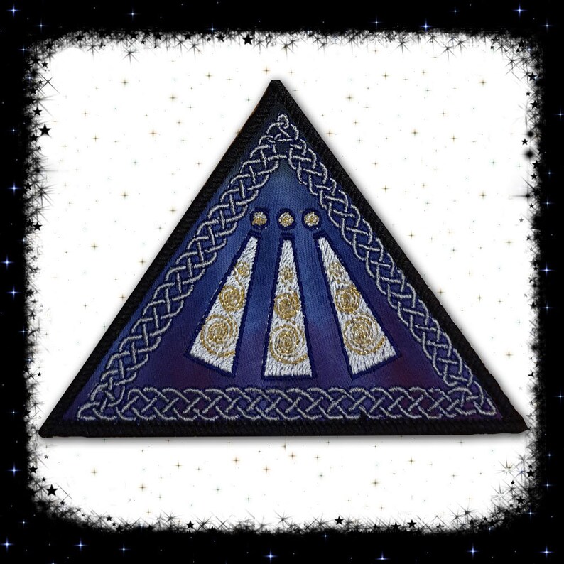 Druid Awen Triangle Embroidered Sew/iron-on Patch Choice of Bardic Blue ...