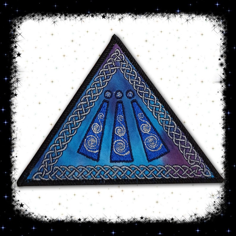 Druid Awen Triangle Embroidered Sew/iron-on Patch - Choice of Bardic ...