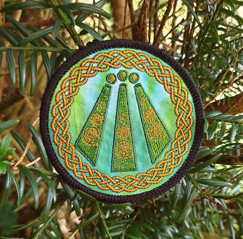 Druid Awen Round Embroidered Sew/iron-on Patch - Choice of Bardic Blue ...