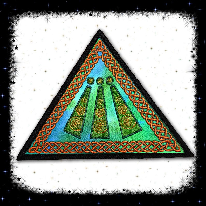 Druid Awen Triangle Embroidered Sew/iron-on Patch - Choice of Bardic ...
