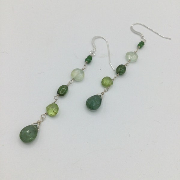 Drop Green Stone Earrings - Etsy