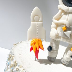 Astronaut Cake Topper Space Cake Topper Space Explorer Cake - Etsy