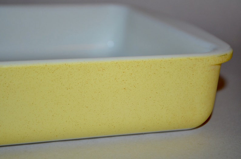 Vintage Pyrex Yellow Speckled Desert Dawn 232 2 Quart - Etsy