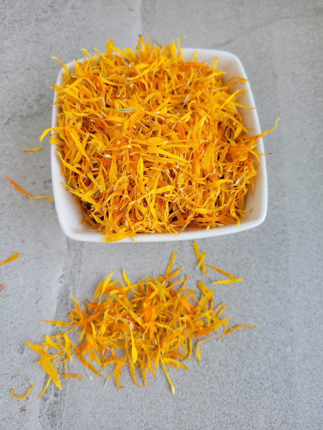 Edible Calendula Flower Petals: Cake Decorating, Culinary Garnish, Food ...