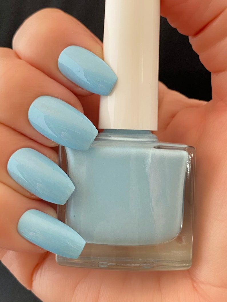 Sky Blue Nail Polish, Nail Lacquer, 10 Free Polish : Sky High - Etsy