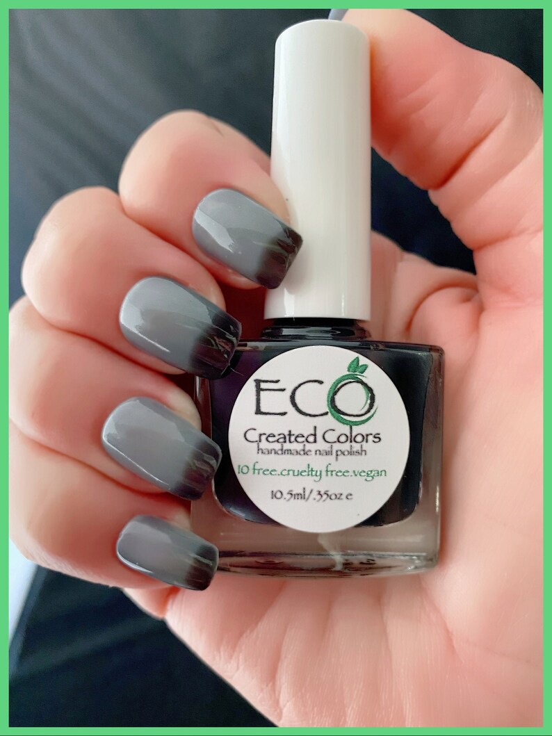 Black Thermal Changing Nail Polish Color Changing Polish | Etsy