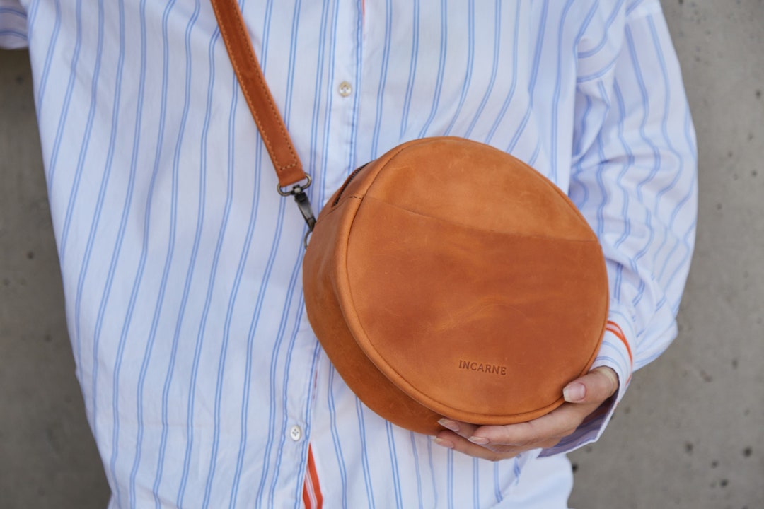 Womens Leather Round Bag, Handmade Leather Bag, Womens Gift, Small ...