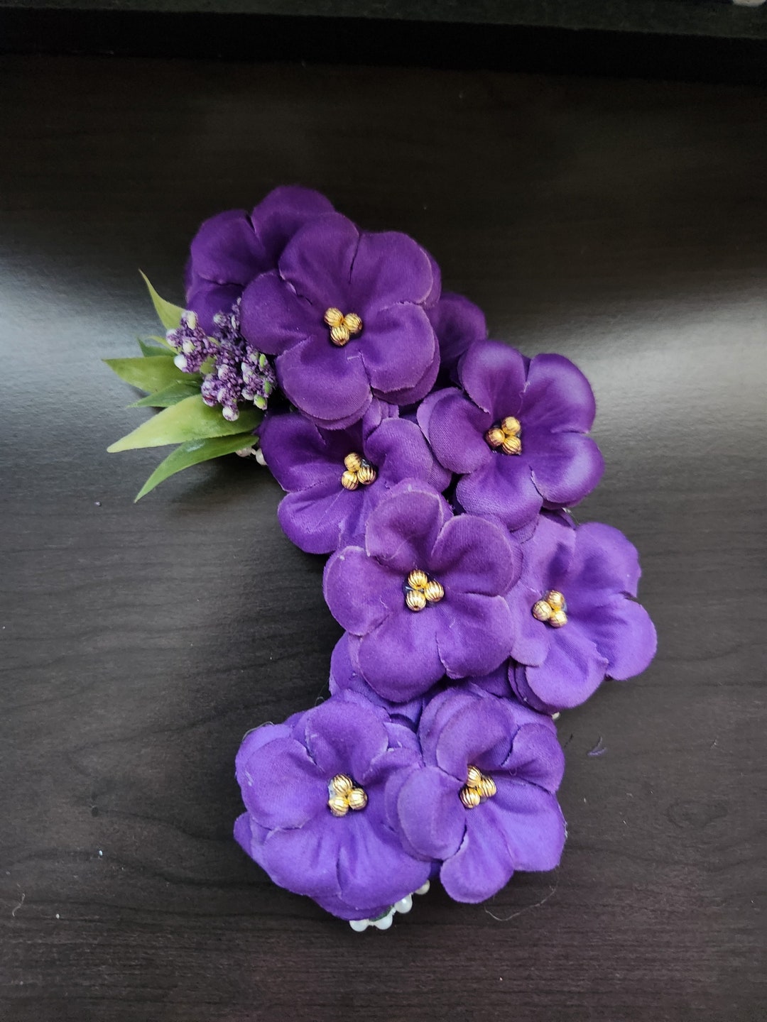 African Violet Cluster Curve Inspired by African Violet Flower - Etsy