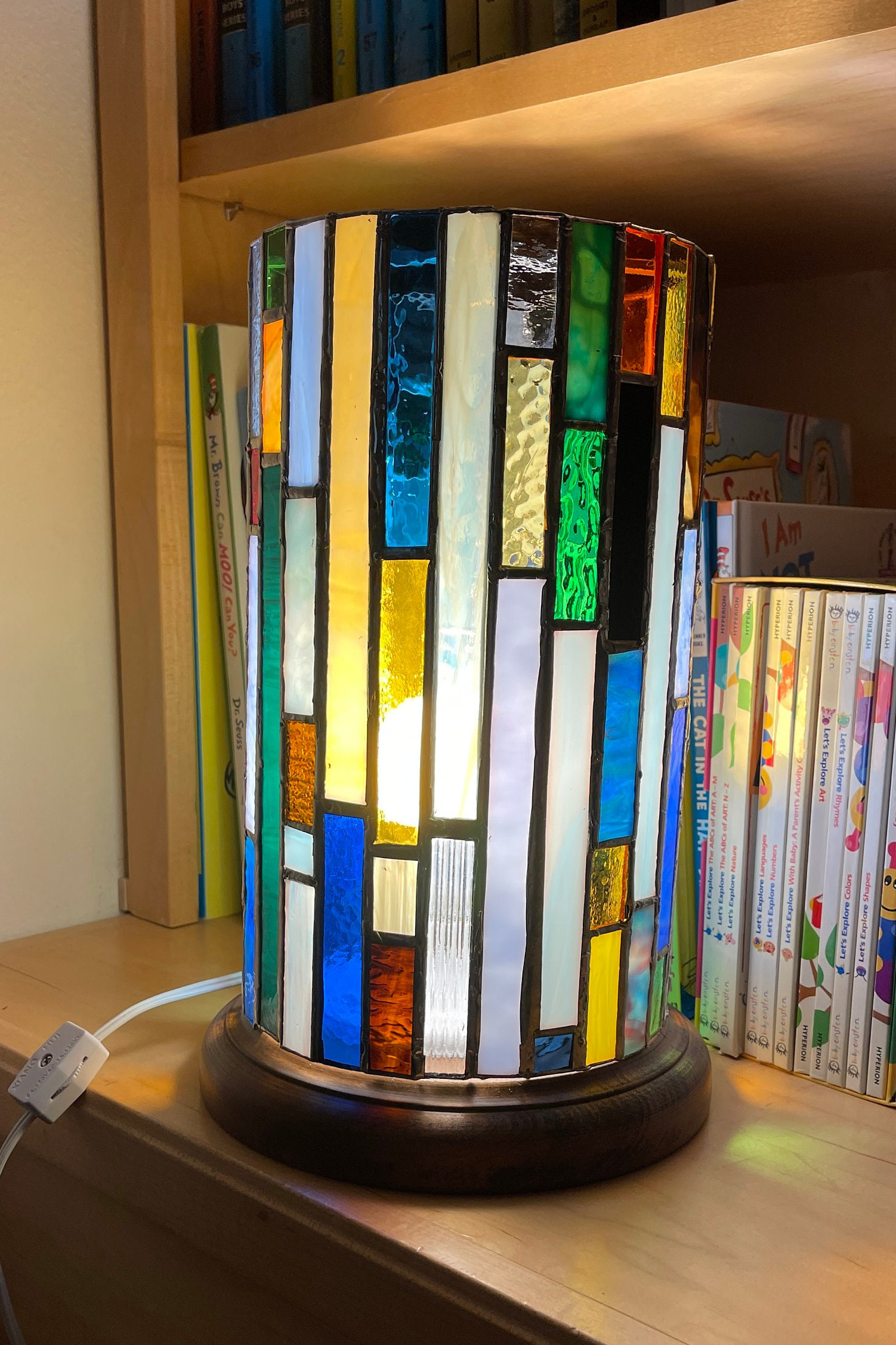 6 1/2 Round Hand Crafted Stained Glass Night Light - Etsy